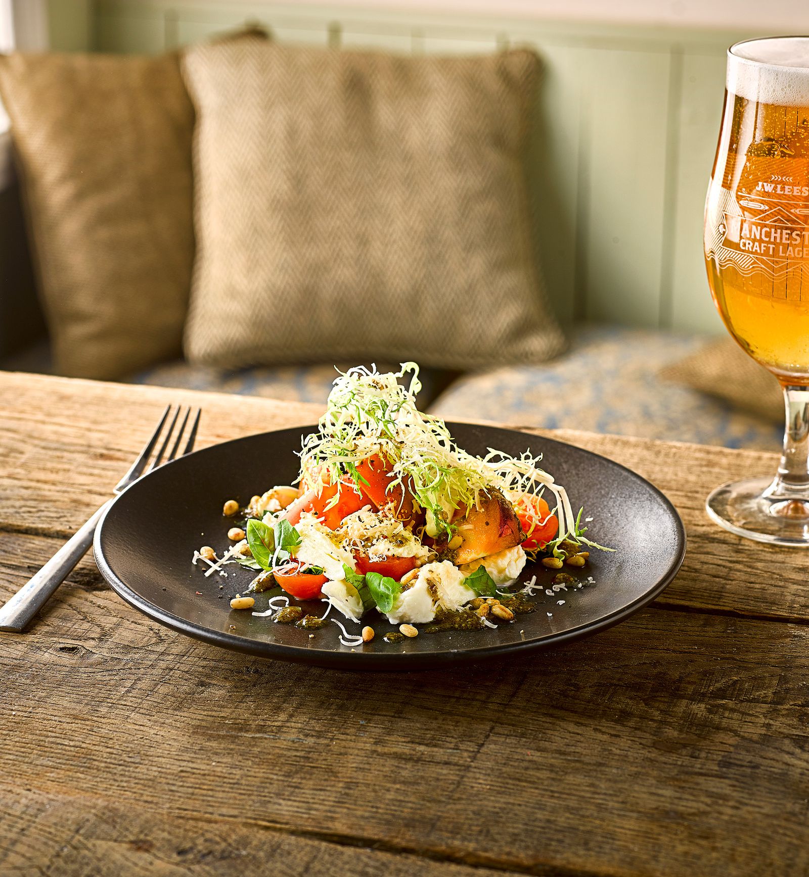 Belmore Hotel | Pub, Restaurant & Hotel in Sale, Cheshire